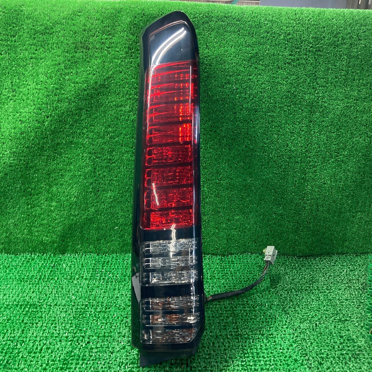 Yahoo!オークション - バモス HM1 M 左 テールランプ テールライト KO...