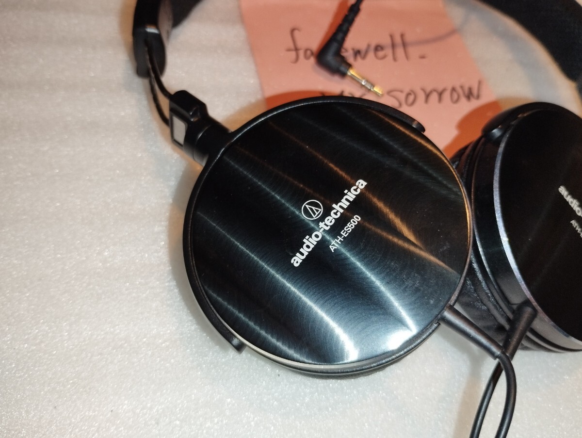 Yahoo!オークション - audio-technica ATH-ES500 ヘッドフォン 黒 ブラ...