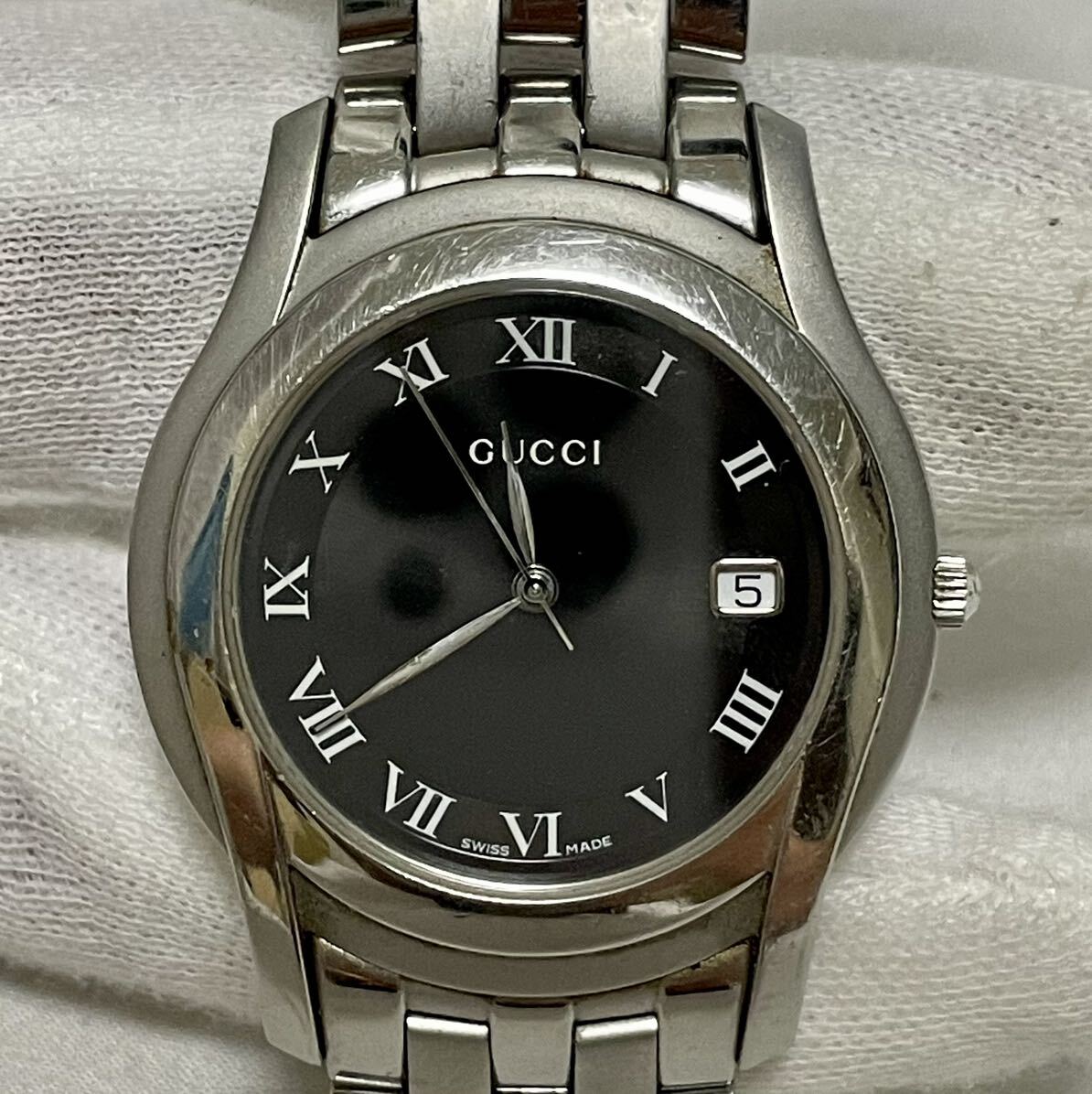 Yahoo!オークション - 1円〜 グッチ 5500M QZ 黒文字盤 デイト ラウン...