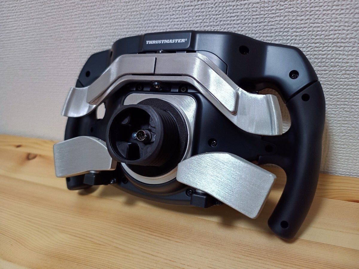 Yahoo!オークション - 【美品・おまけ付き】Thrustmaster T818 Ferrari...