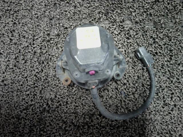 Yahoo!オークション - パジェロ ADC-V98W 右フォグランプ