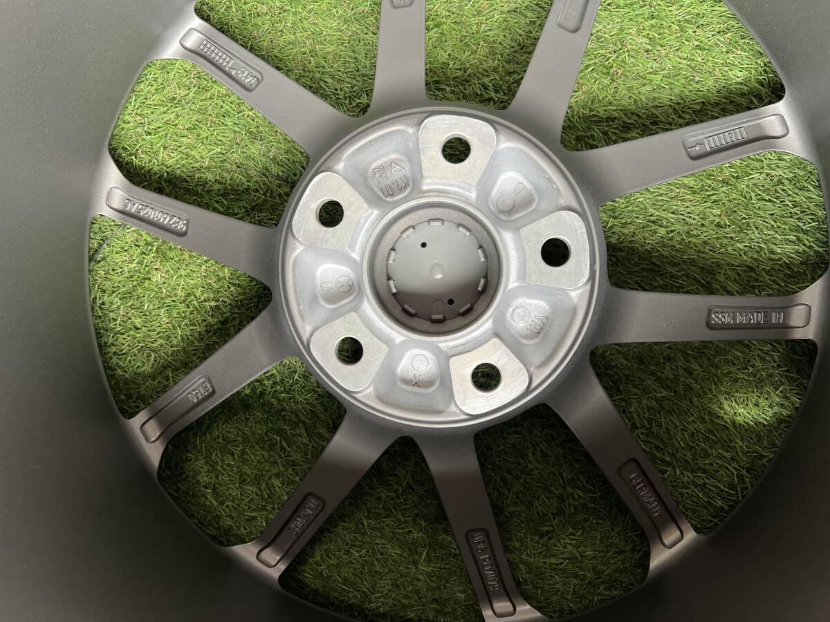 Yahoo!オークション - ポルシェ982 GT4 SPYDER 純正 鍛造 ボクスター ...