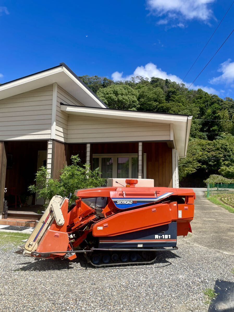 Yahoo!オークション - 千葉県 富津市発 クボタ コンバイン R1-191 スカ...