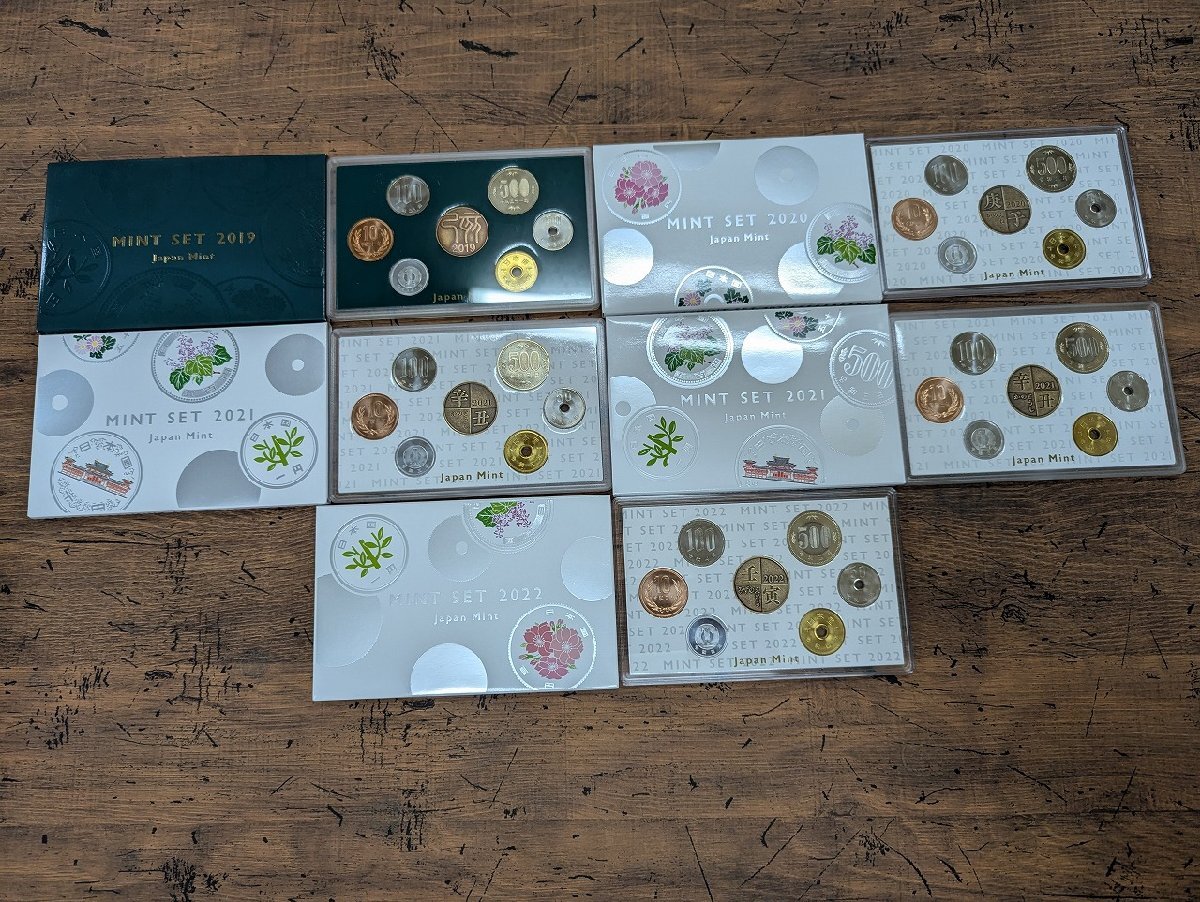 Yahoo!オークション - M129/記念貨幣セット・ミントセット 額面23976...