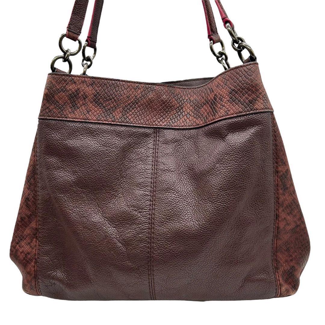 Yahoo!オークション - COACH コーチ s93 ハンドバッグ 肩掛け可能 パイ...