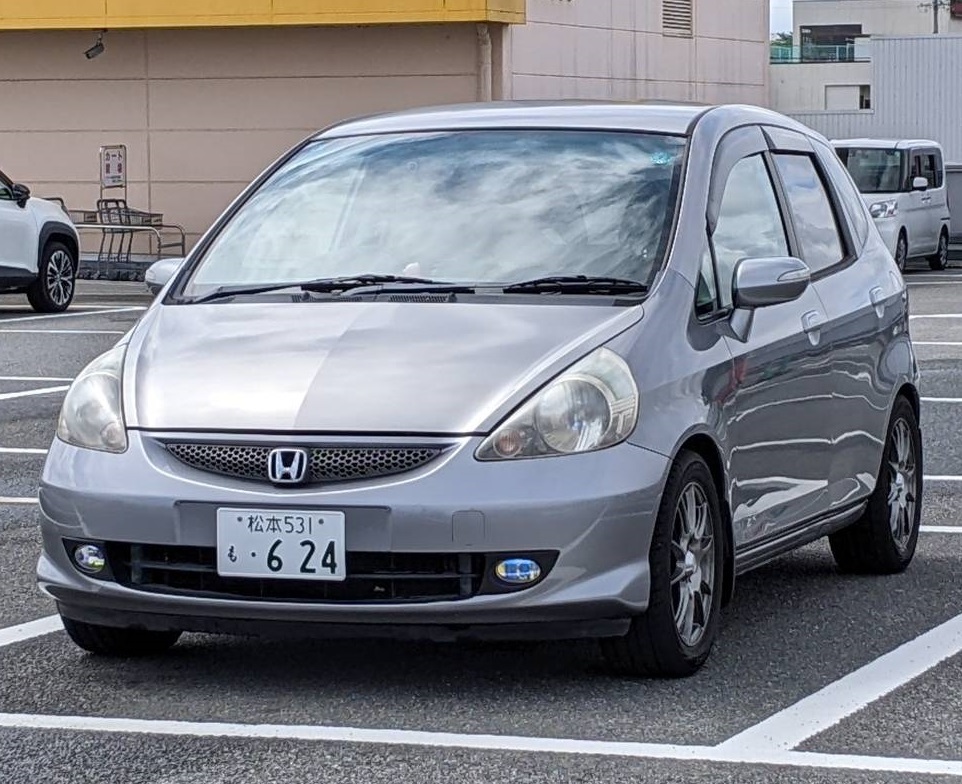 Yahoo!オークション - GD3フィット 5MT・5速マニュアル 9万キロ台 車検...