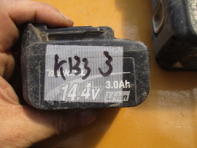 Yahoo!オークション - k1333 マキタ BL1430 14.4V