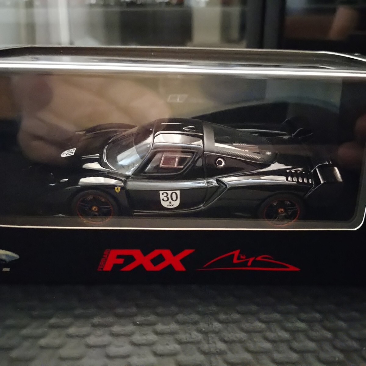 Yahoo!オークション - ホットウィール エンツォ フェラーリ FXX 1/43 ...