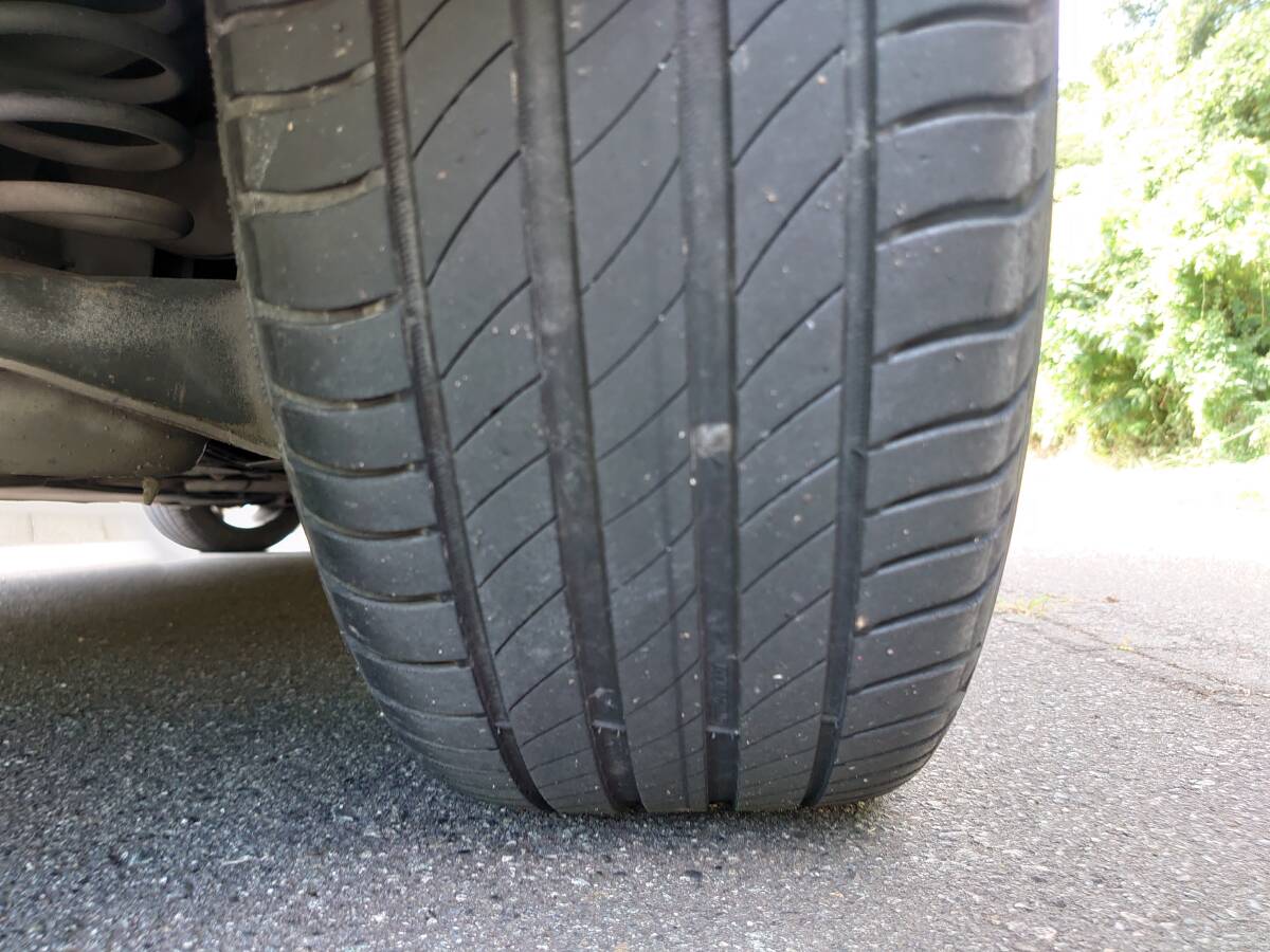 Yahoo!オークション - 予備検査付き 即渡し可能 H27式 ボルボV40 D...