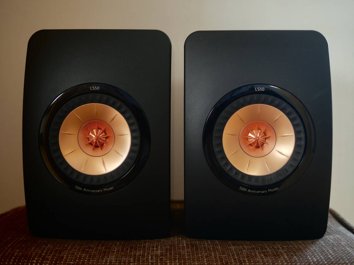 Yahoo!オークション - KEF スピーカー LS50 ブラック