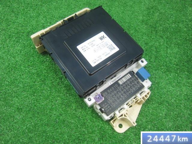 Yahoo!オークション - ハスラー 5AA-MR92S ヒューズボックス R06D 走...