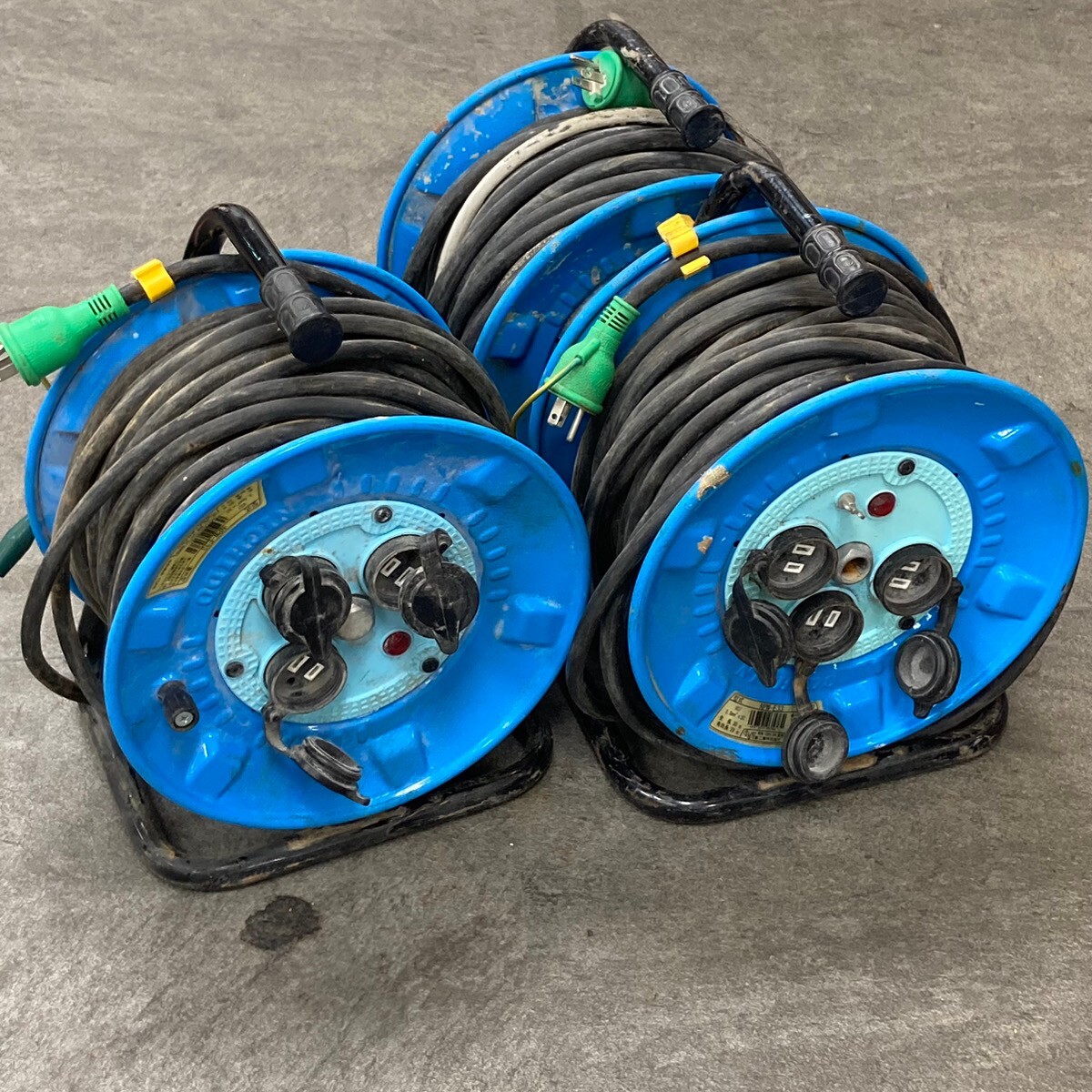 品 日動工業 電工ドラム 防雨防塵型100Vドラム アース付 30m NPW-E33 3台セット(コードリール)｜売買されたオークション情報、yahooの商品情報をアーカイブ公開 ...