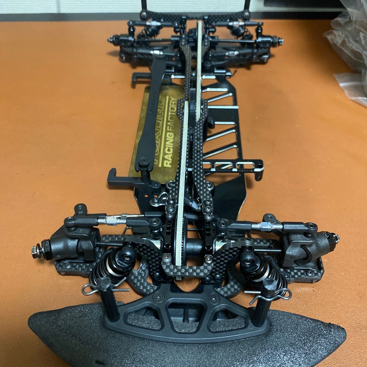 Yahoo!オークション - ヨコモ BD11 アルミシャーシ 中古タイヤ付 おま...