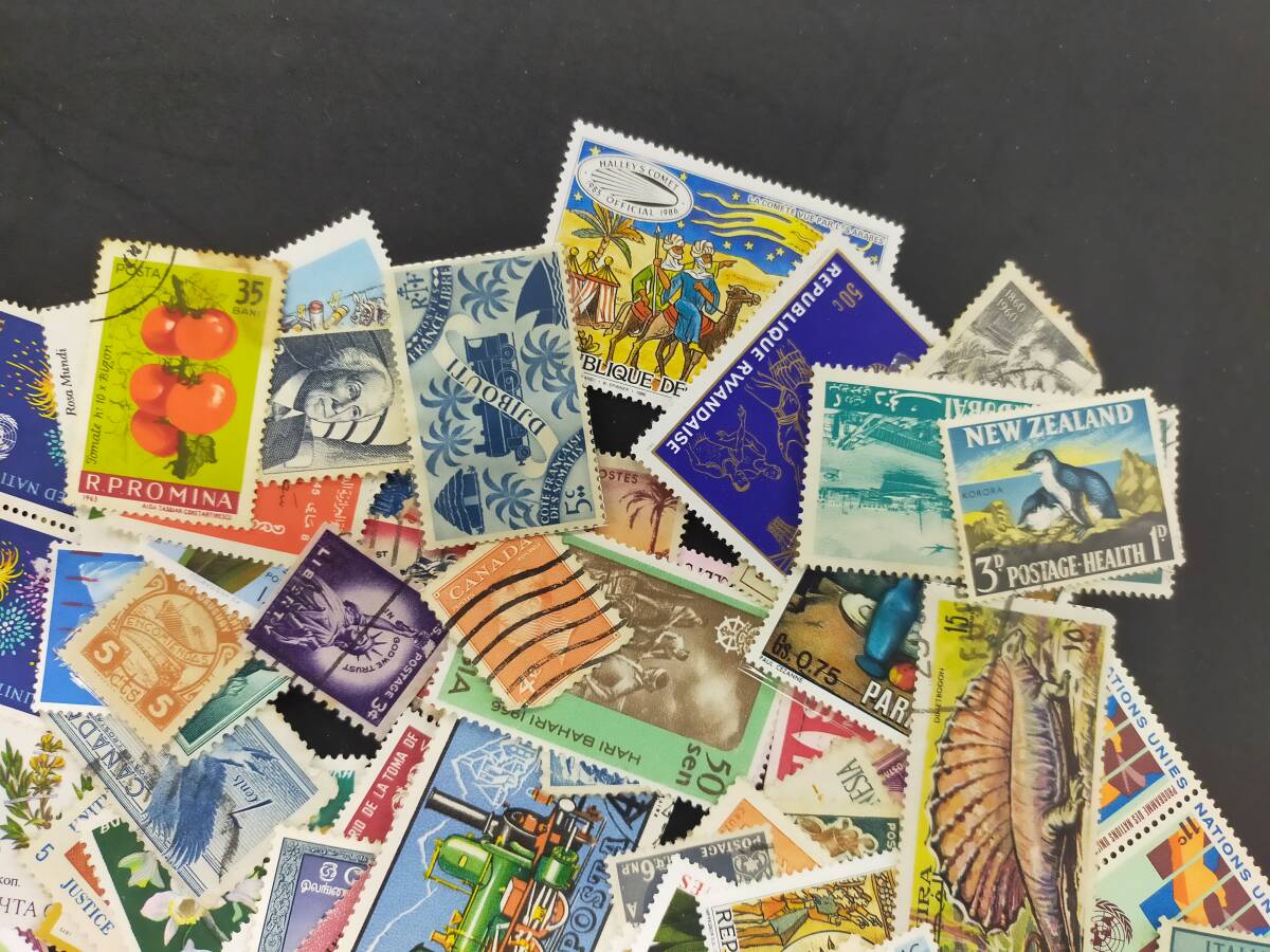 Yahoo!オークション - 【K46】海外切手まとめ売り 花 彫刻 偉人 自由の...