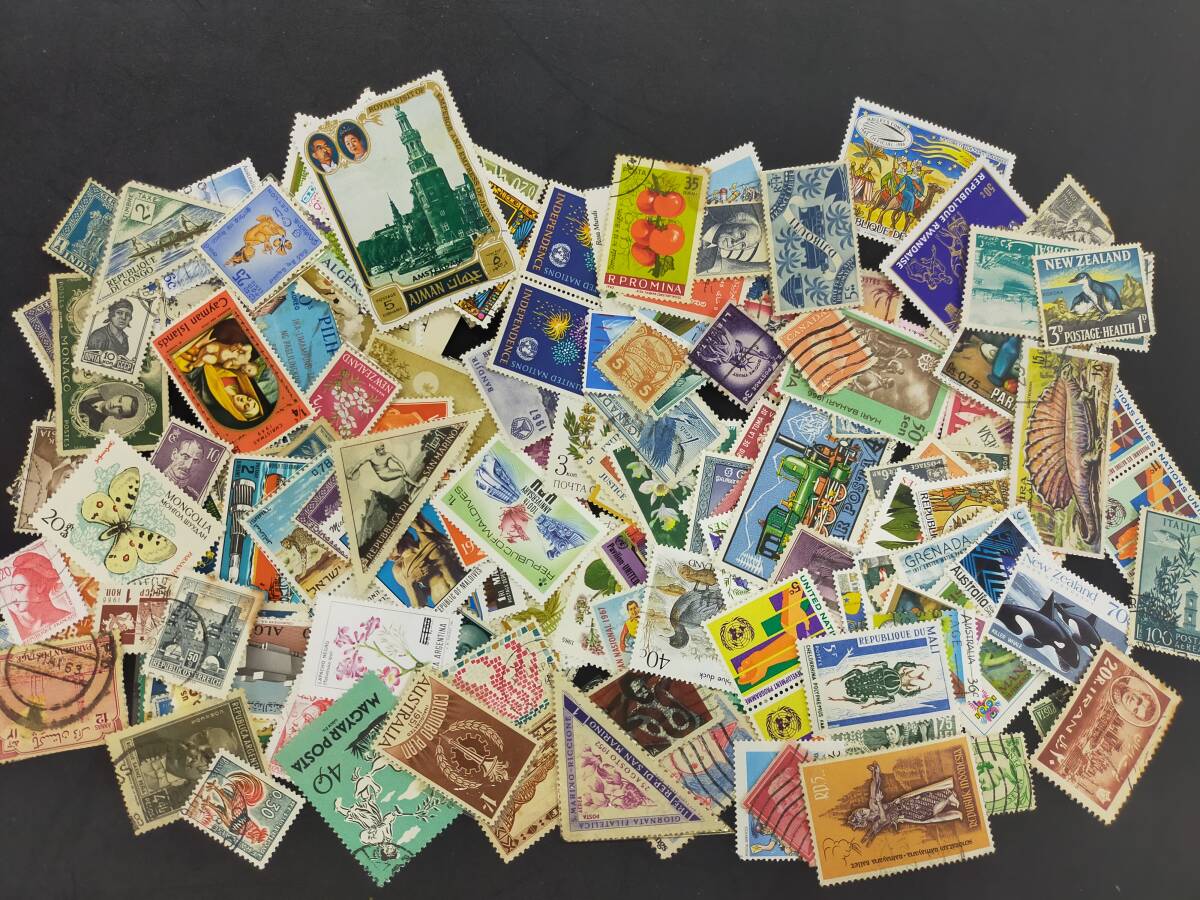 Yahoo!オークション - 【K46】海外切手まとめ売り 花 彫刻 偉人 自由の...