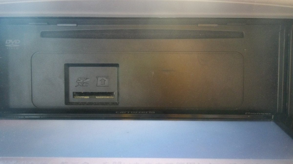 Yahoo!オークション - 中古 カロッツェリア AVIC-RZ77 メモリーナビ/DV...