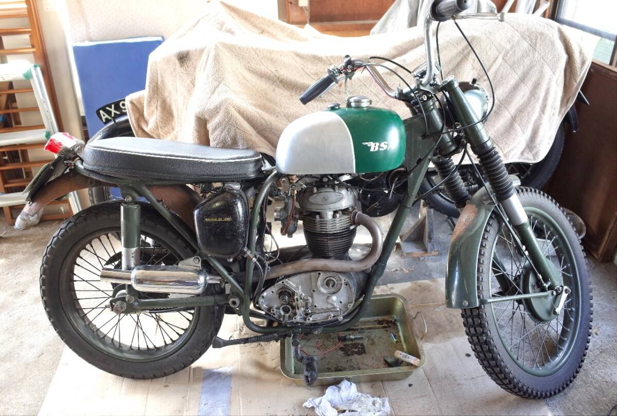 Yahoo!オークション - 1967年 BSA B40WD