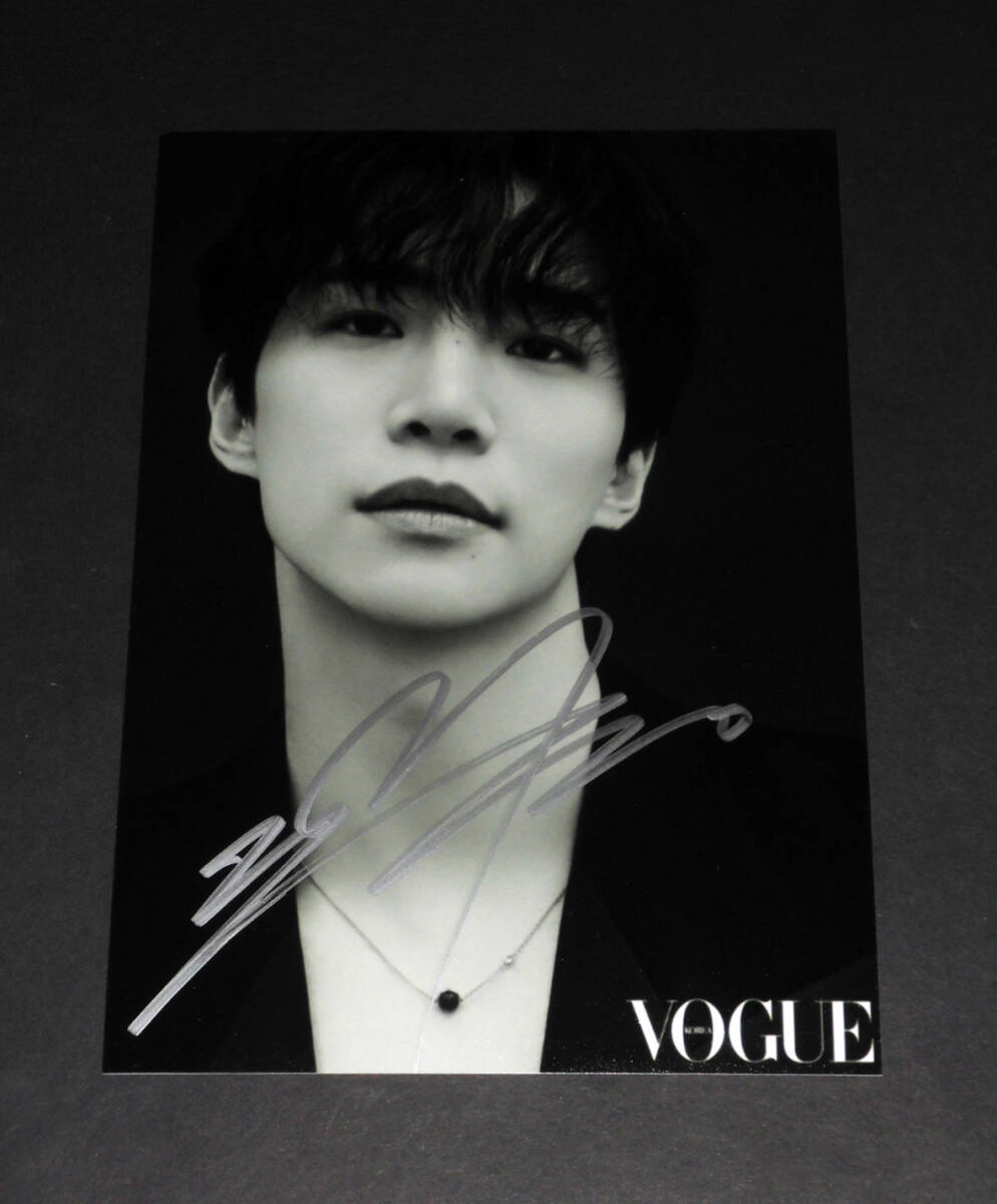 Yahoo!オークション - ジュノ (2PM) 直筆サイン入り・中型スチール写真