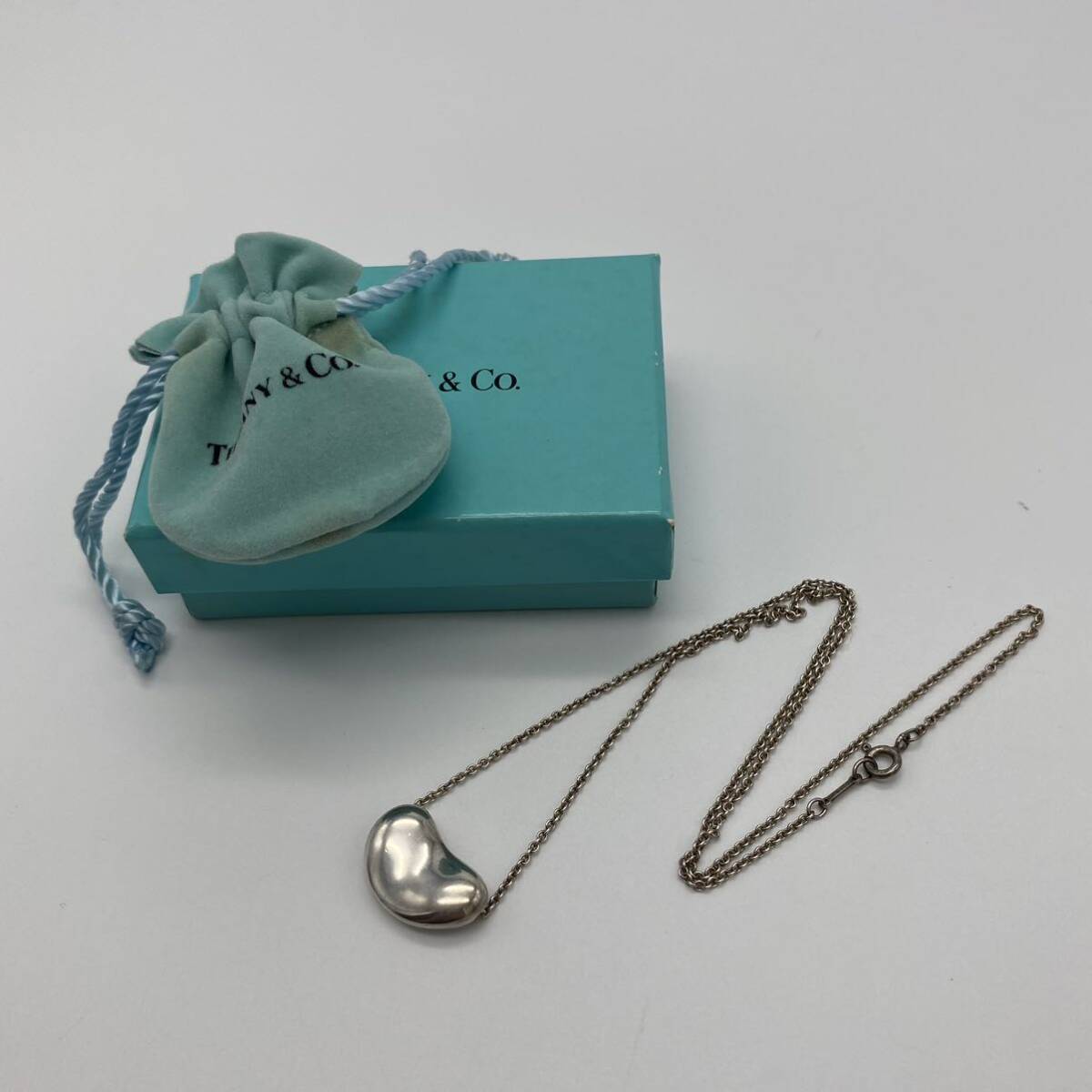TIFFANY&Co. ティファニー ネックレス ビーン シルバー925 エルサペレッティ アクセサリー P2541(シルバー)｜売買されたオークション情報、yahooの商品情報をアーカイブ ...