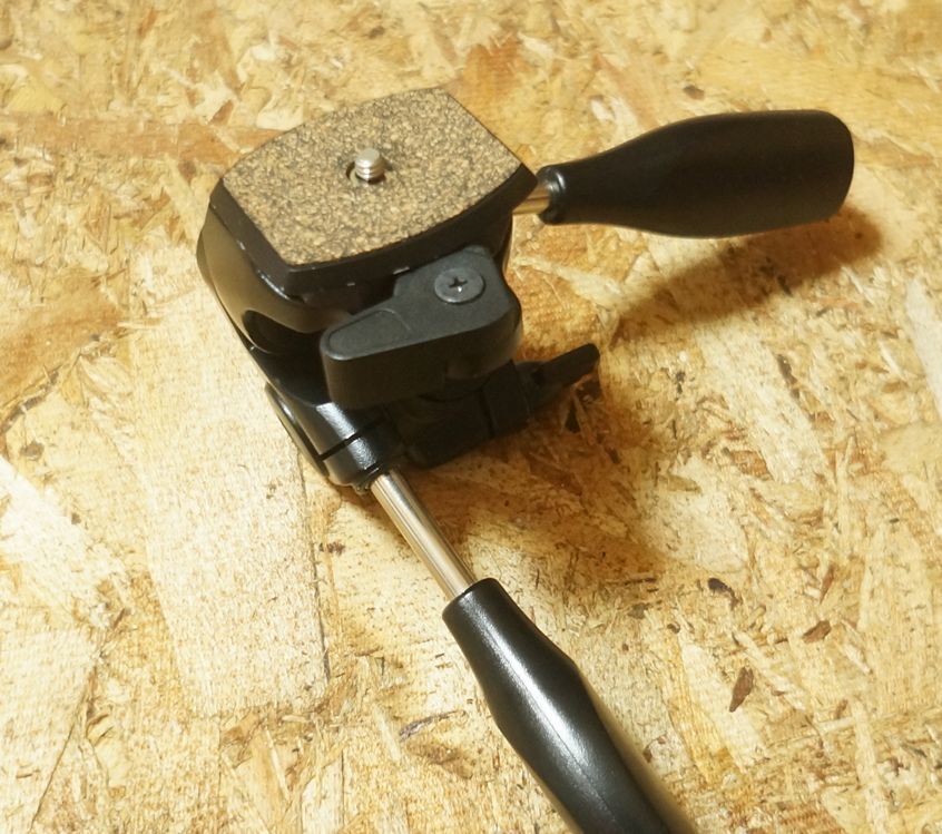 SLIK 耐荷重5㎏ SH-705E クイックシュー式3WAY 雲台 スリック(雲台、プレート)｜売買されたオークション情報、yahooの商品情報をアーカイブ公開 - オークファン ...