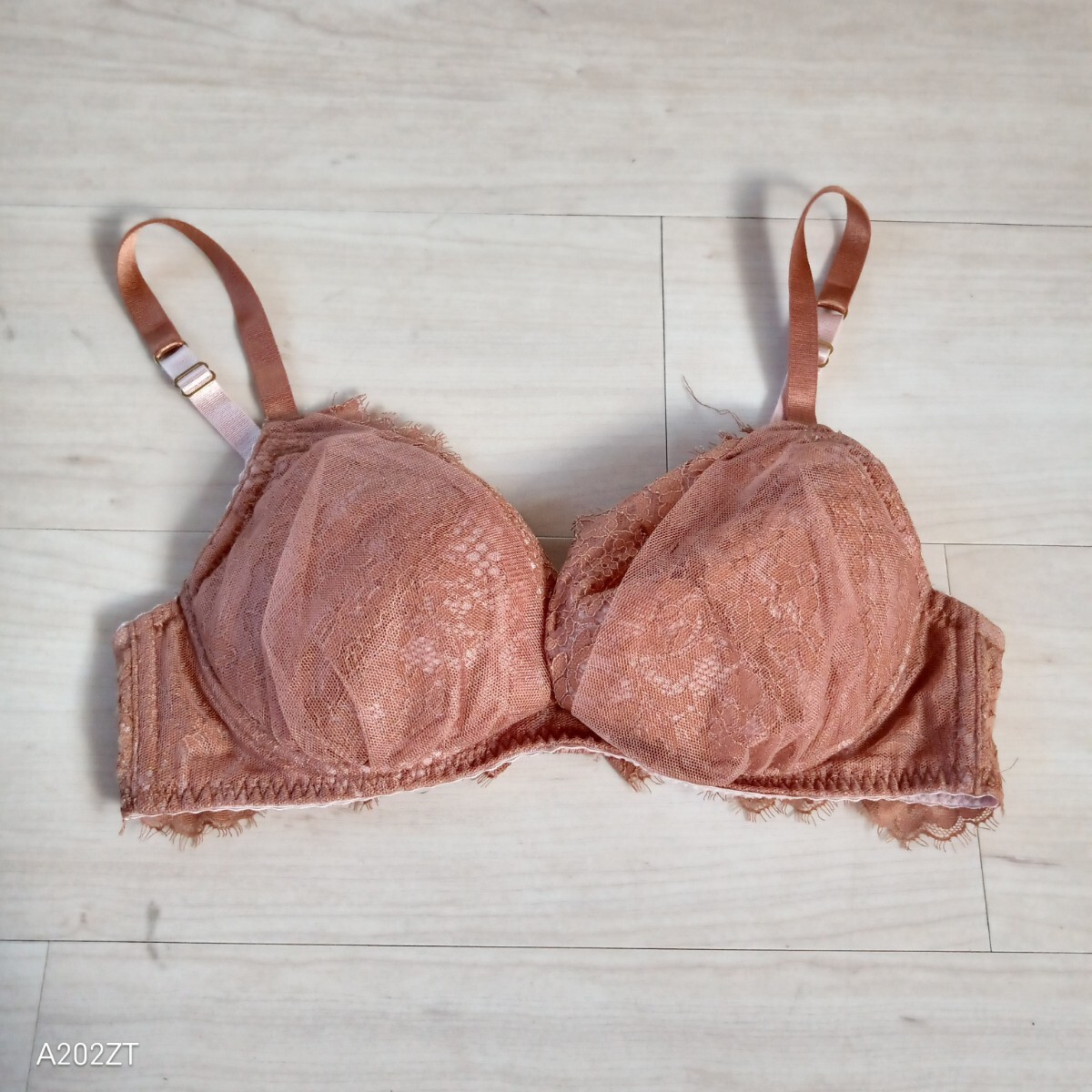 Yahoo!オークション - アンフィ ブラE70 匿名配送