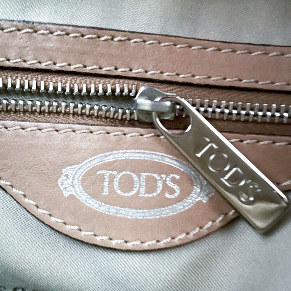 Yahoo!オークション - 1円 入手困難 TOD'S トッズ 2way トートバッグ ...