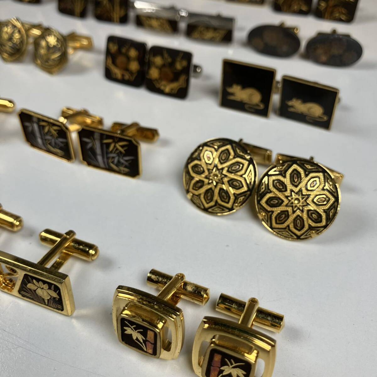 Yahoo!オークション - 象嵌 カフス まとめ ジャンク メッキ [T84]
