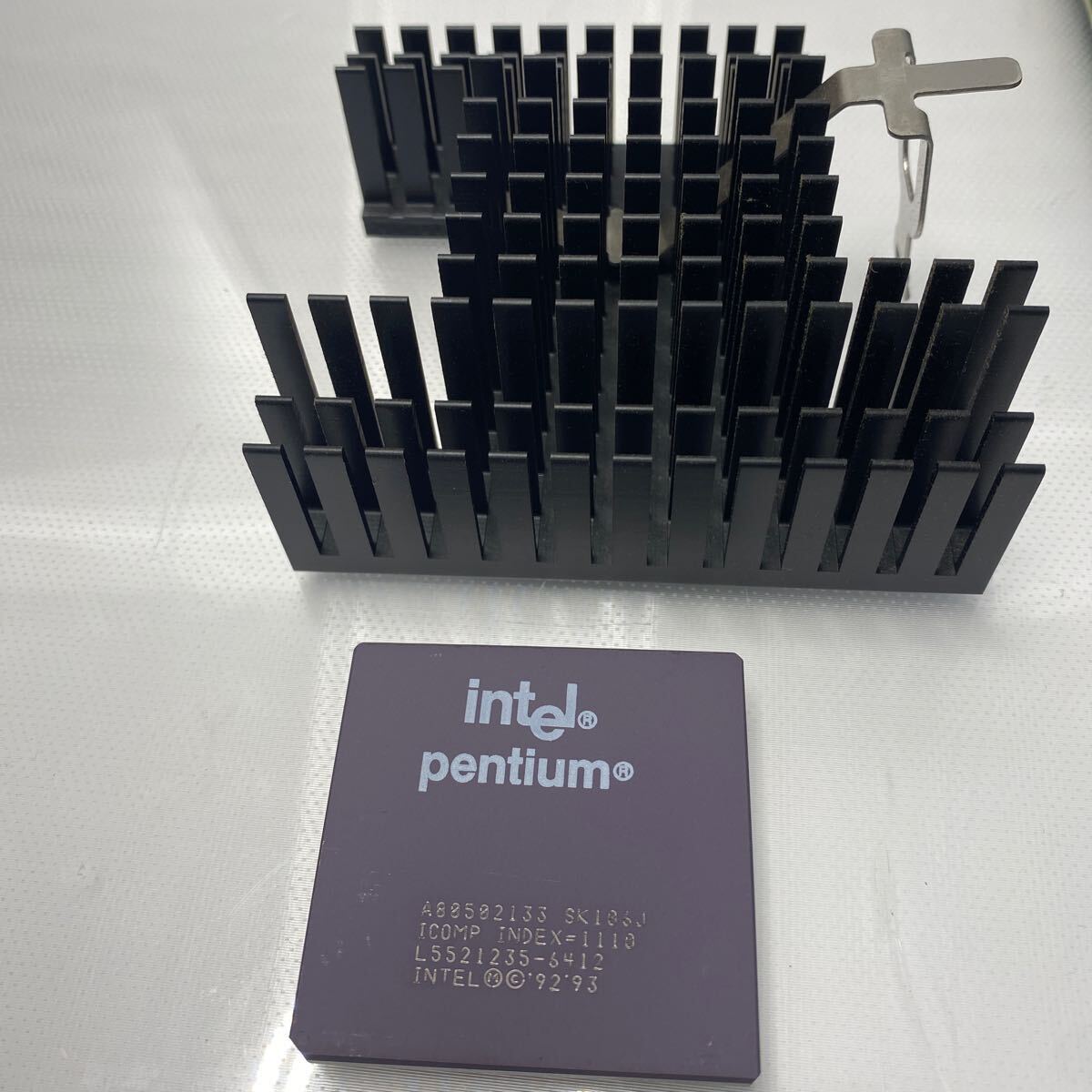 Yahoo!オークション - CC2-082508 Intel Pentium SK106J 133MHz 中古動...