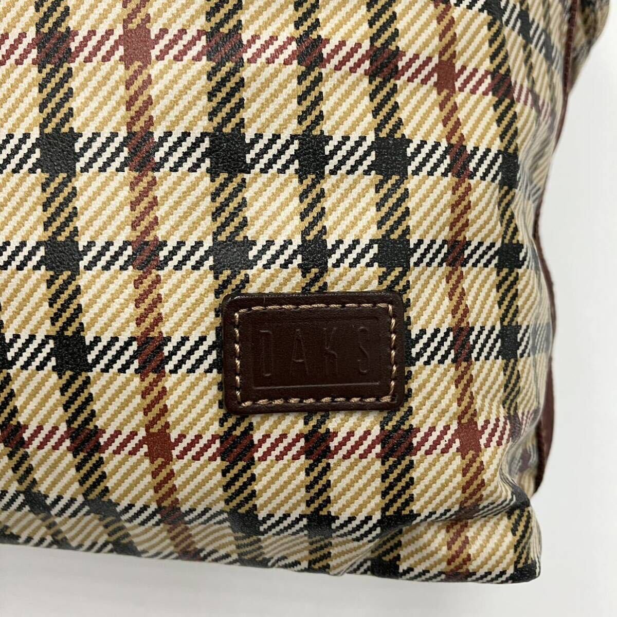 Yahoo!オークション - B 未使用/ 高級感溢れる '日本製' DAKS ダックス...