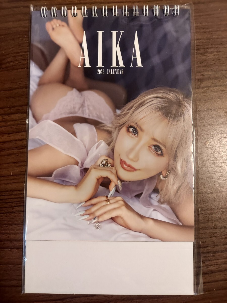 Yahoo!オークション - AIKA 2023年 卓上 カレンダー セクシー 女優 水...