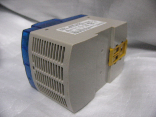 Yahoo!オークション - 未使用に近い OMRON S8M-CP04 デジタルマルチ ...