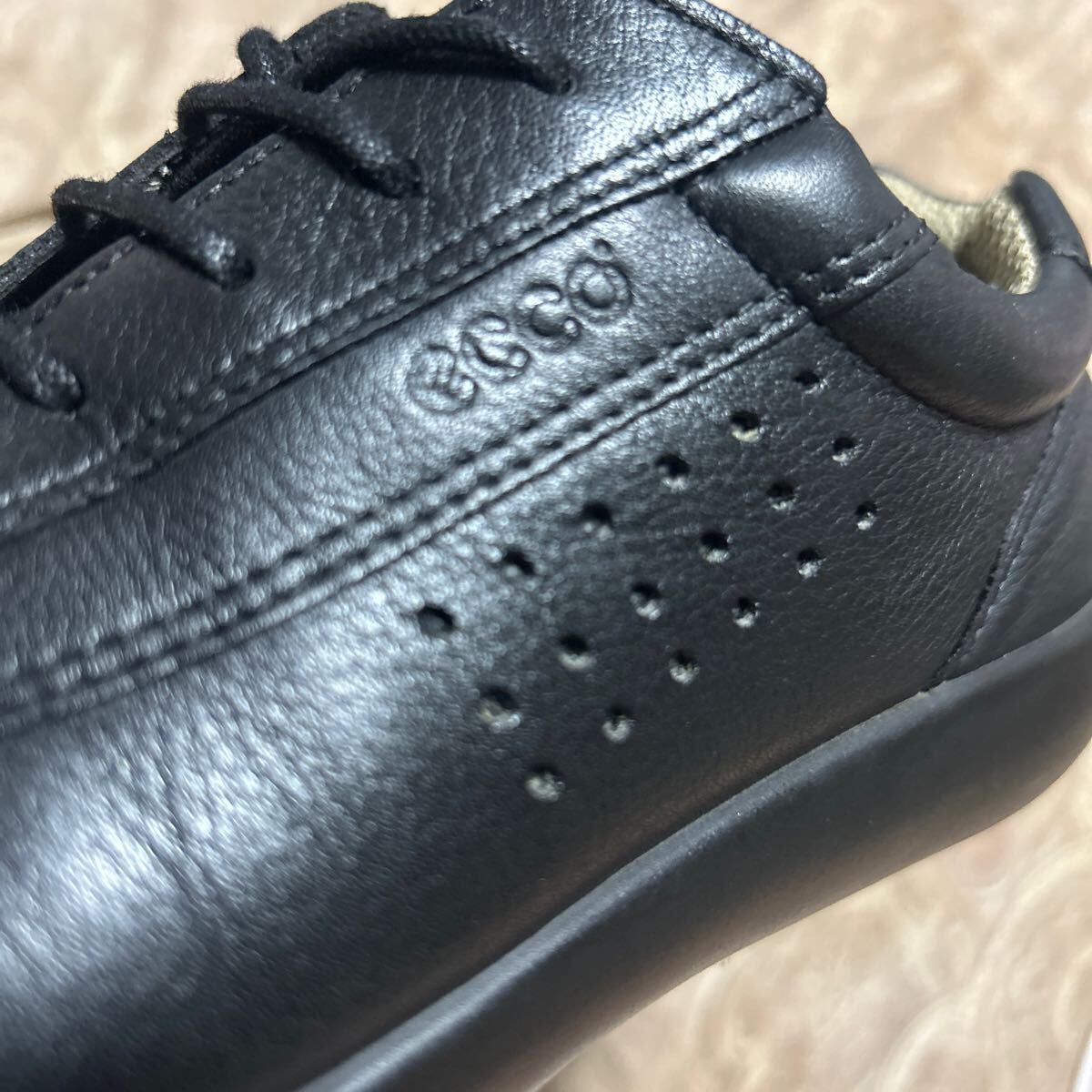 Yahoo!オークション - 美品 エコー ECCO 本革製ウォーキングシューズ22...