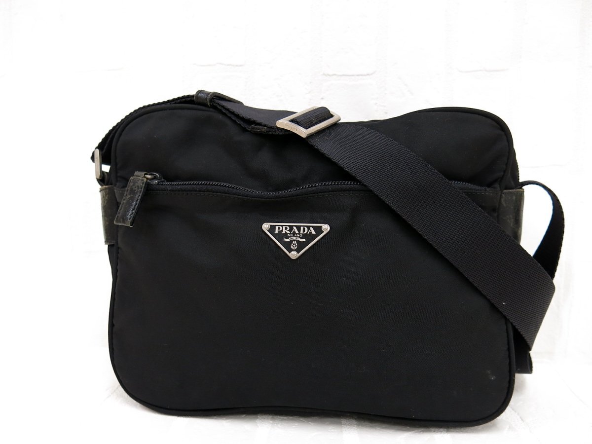 美品 PRADA プラダ ナイロン ショルダーバッグ ブラック 美品 PRADA プラダ ナイロン ショルダーバッグ ブラック