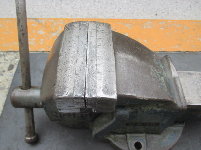 Yahoo!オークション - u213 ERON 箱型万力 口金幅125mm