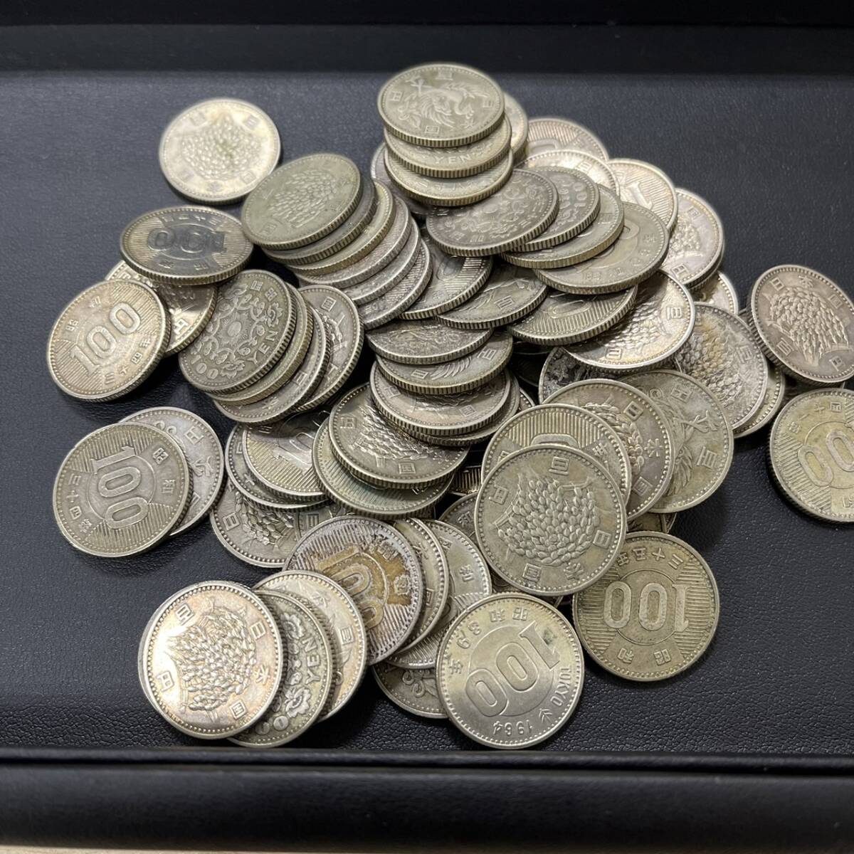 Yahoo!オークション - 【ICA-0717.4-6a】1円スタート 100円銀貨 82枚 ...