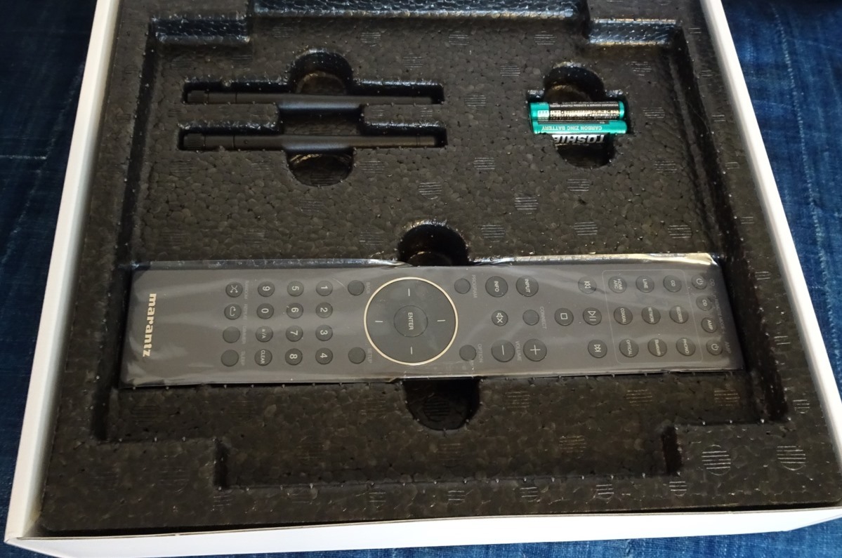 Yahoo!オークション - マランツ MODEL 40n BK(黒)/新品同様