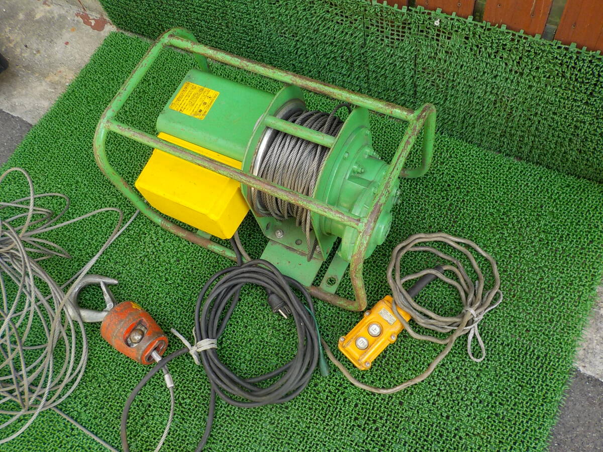 Yahoo!オークション - d693 トーヨーコーケン 100Vウインチ ベビーマイ...