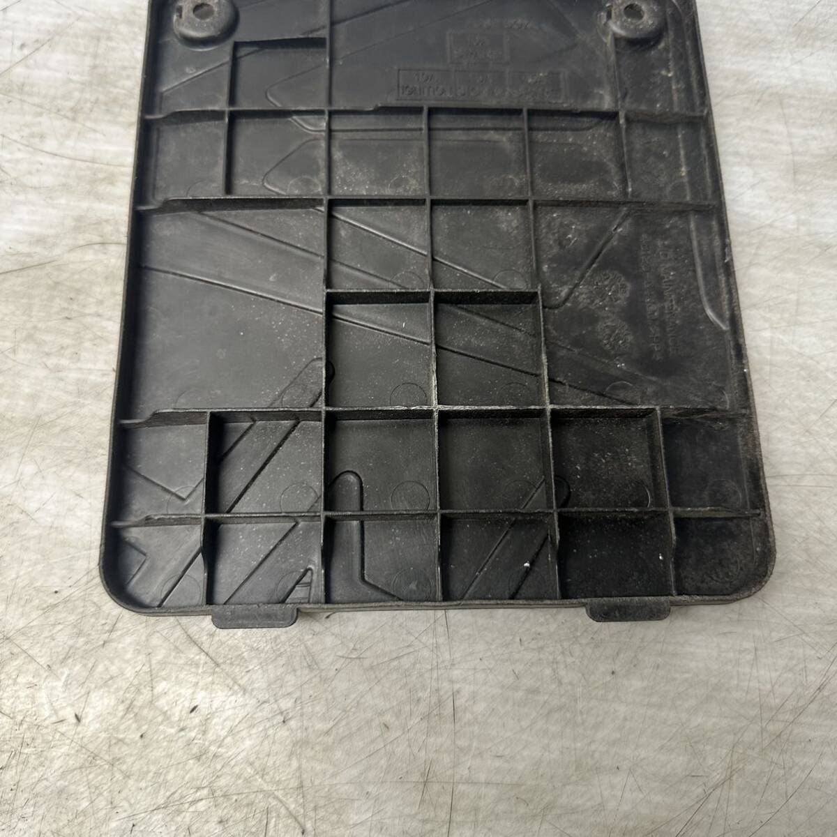 Yahoo!オークション - F52-1 スズキ アドレスV125S CF4MA バッテリーカ...