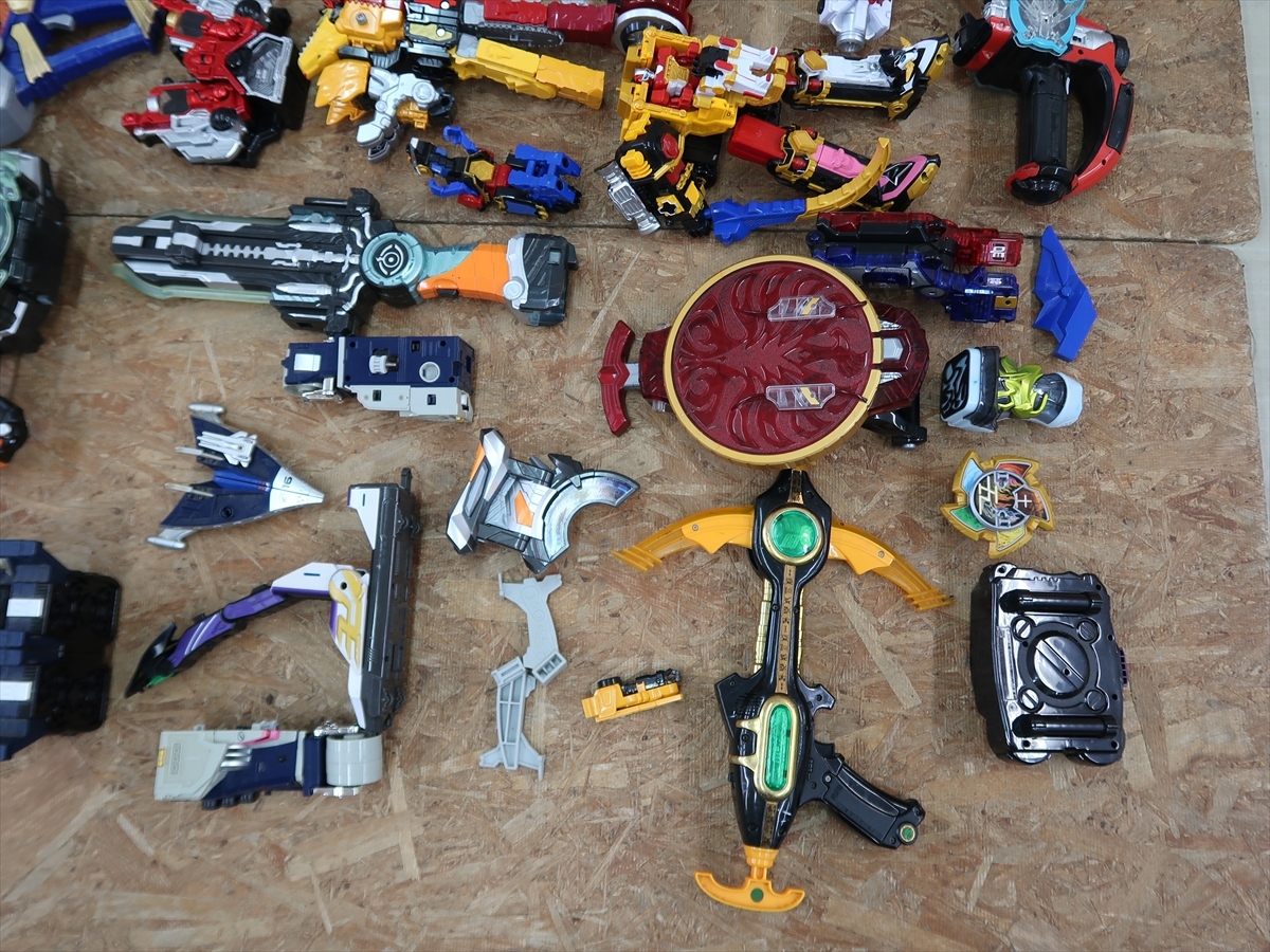 現状品 ジャンク品 特撮 おもちゃ 仮面ライダー 戦隊もの ヒーロー TOY 等 変身ベルト パーツ ロボ 武器 他 大量 まとめ セット k11(その他)｜売買されたオークション情報 ...