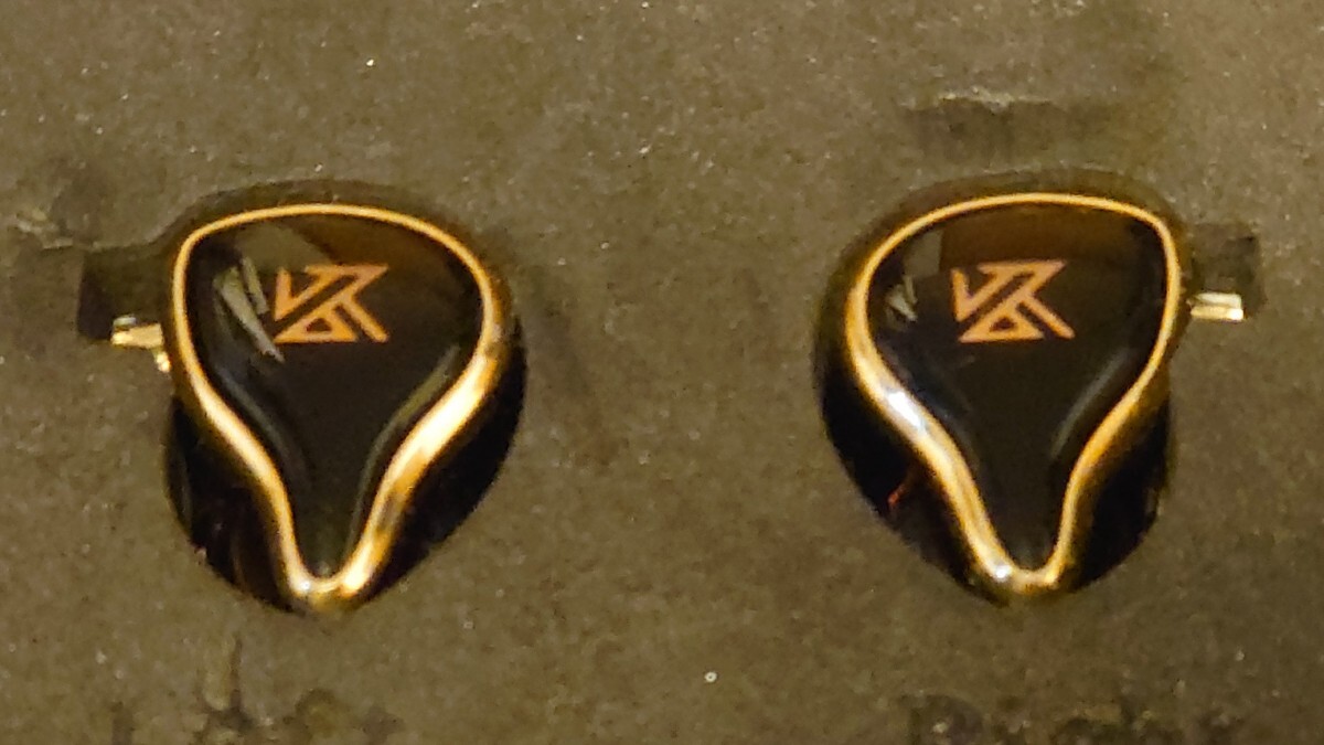 Yahoo!オークション - KZ ZAS バランスド・アーマチュア型 イヤホン 純...