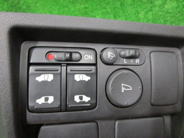 Yahoo!オークション - 【A63626】 フリード GB3 ドアミラースイッチ パ...