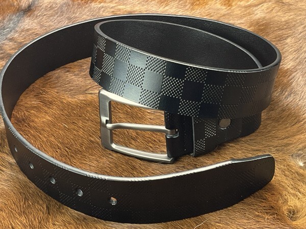 Yahoo!オークション - セレクト出品 DT-281A.本牛革 重厚 肉厚.ブラッ...