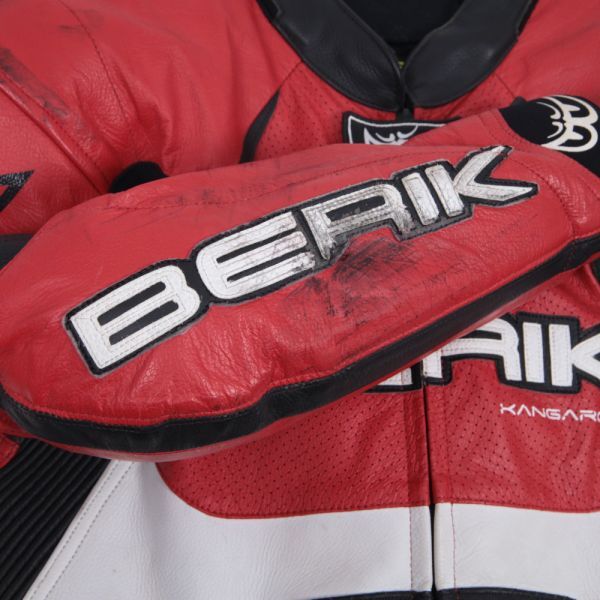 Yahoo!オークション - 返品可 52 MFJ公認 レザーレーシングスーツ 革ツ...