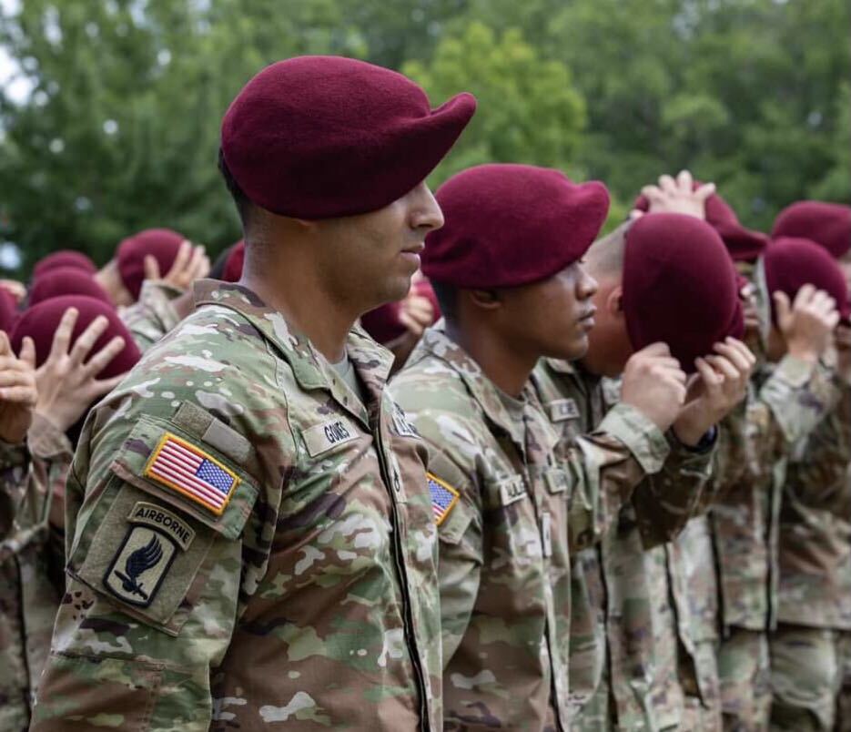 Yahoo!オークション - 米軍放出品 新型 IHWCU 上下セット 夏用OCP マル...