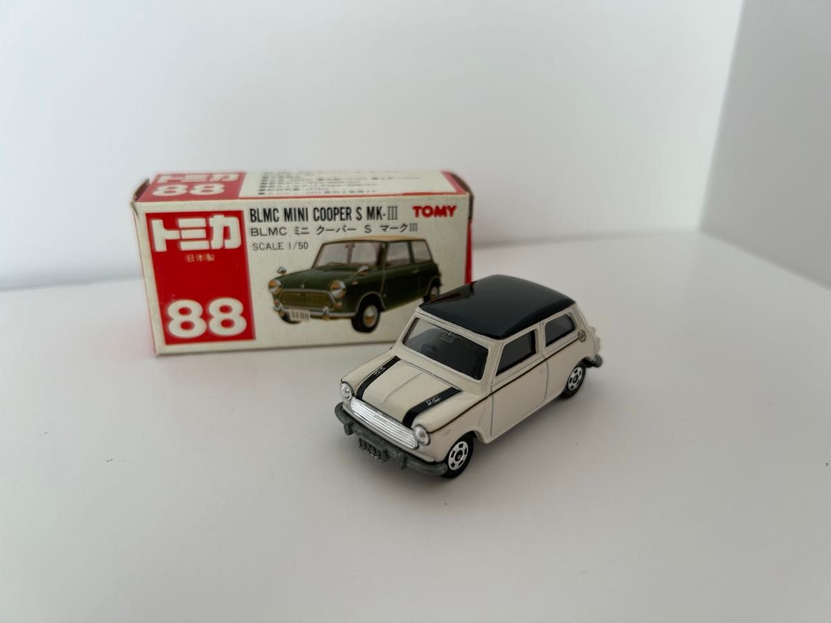 tomica BLMC ミニクーパー ジョンクーパー 白 日本製 トミカ tomica BLMC ミニクーパー ジョンクーパー 白 日本製 トミカ