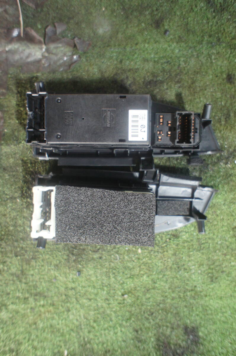 Yahoo!オークション - A496 日産 V36スカイラインクーペ 純正 パワーウ...