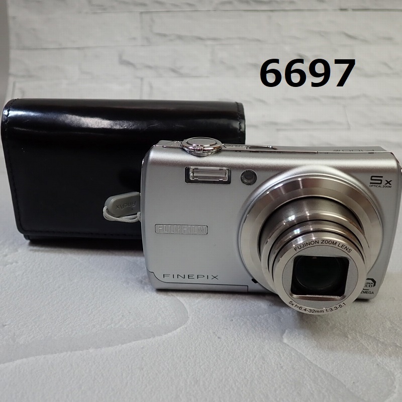 Yahoo!オークション - FK-6697 FUJIFILM FINEPIX F100 FD 美品 シャッ...