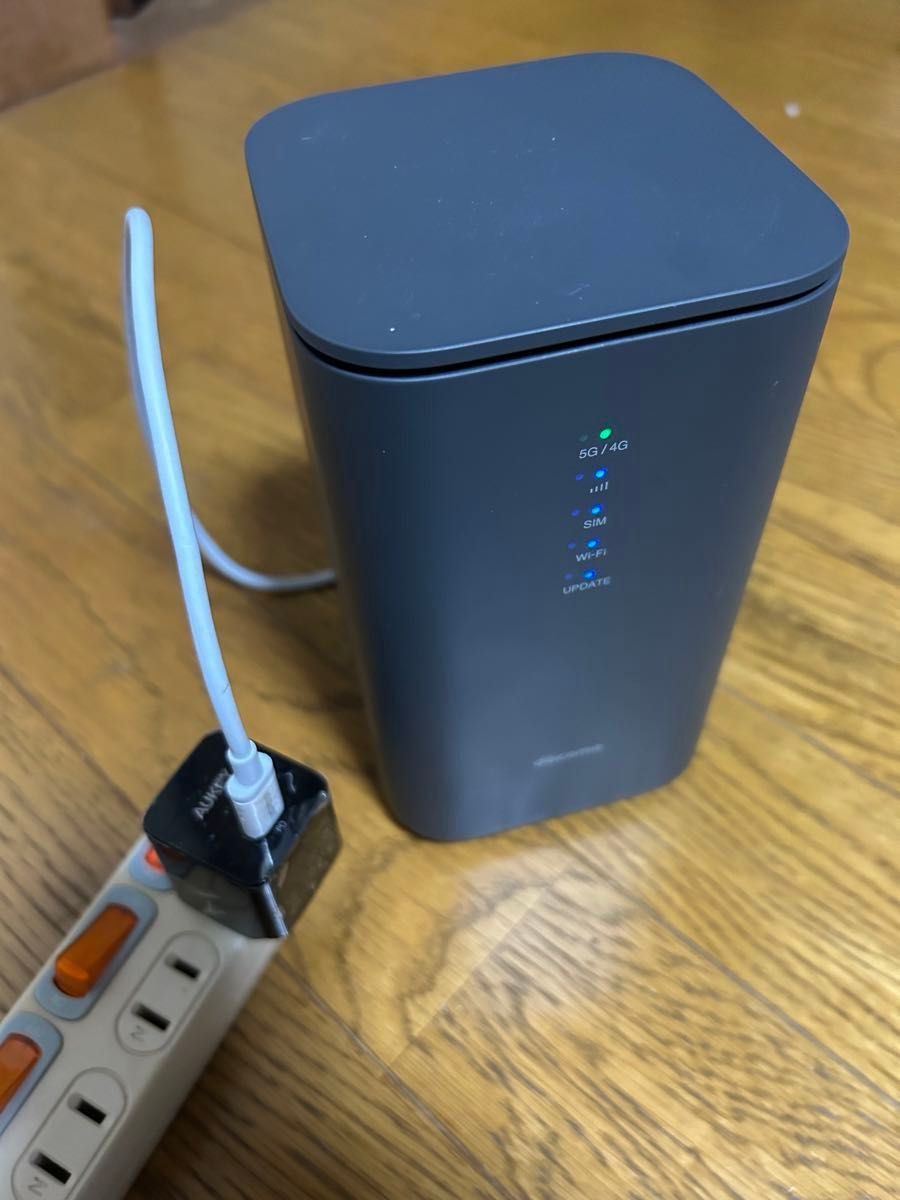 docomo HR02 をACアダプタで PD急速充電変換アダプタ モバイル化 docomo HR02 をACアダプタで PD急速充電変換アダプタ モバイル化