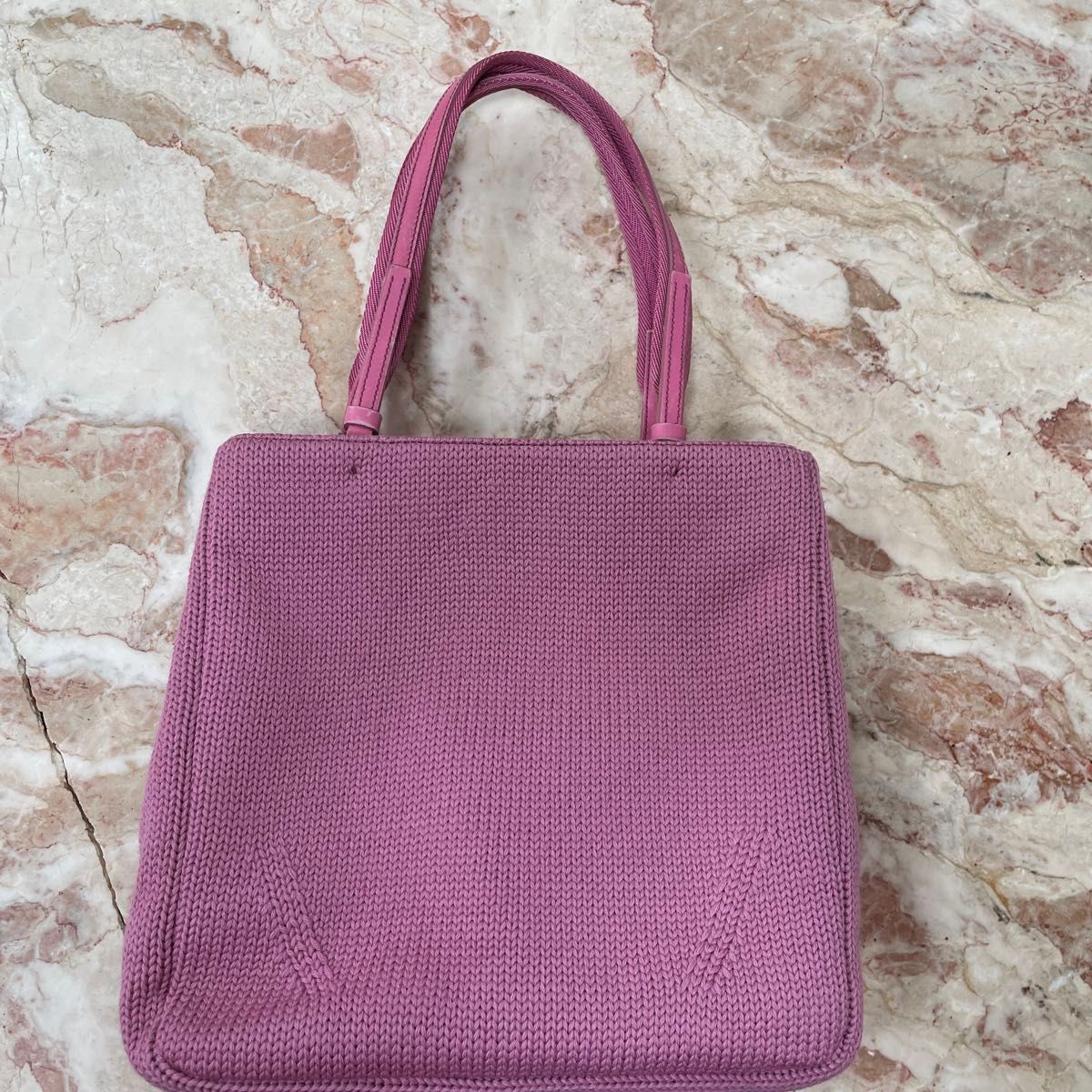 正規品【PRADA】プラダ【ピンクニット トートバッグ】約25×24×8 正規品【PRADA】プラダ【ピンクニット トートバッグ】約25×24×8