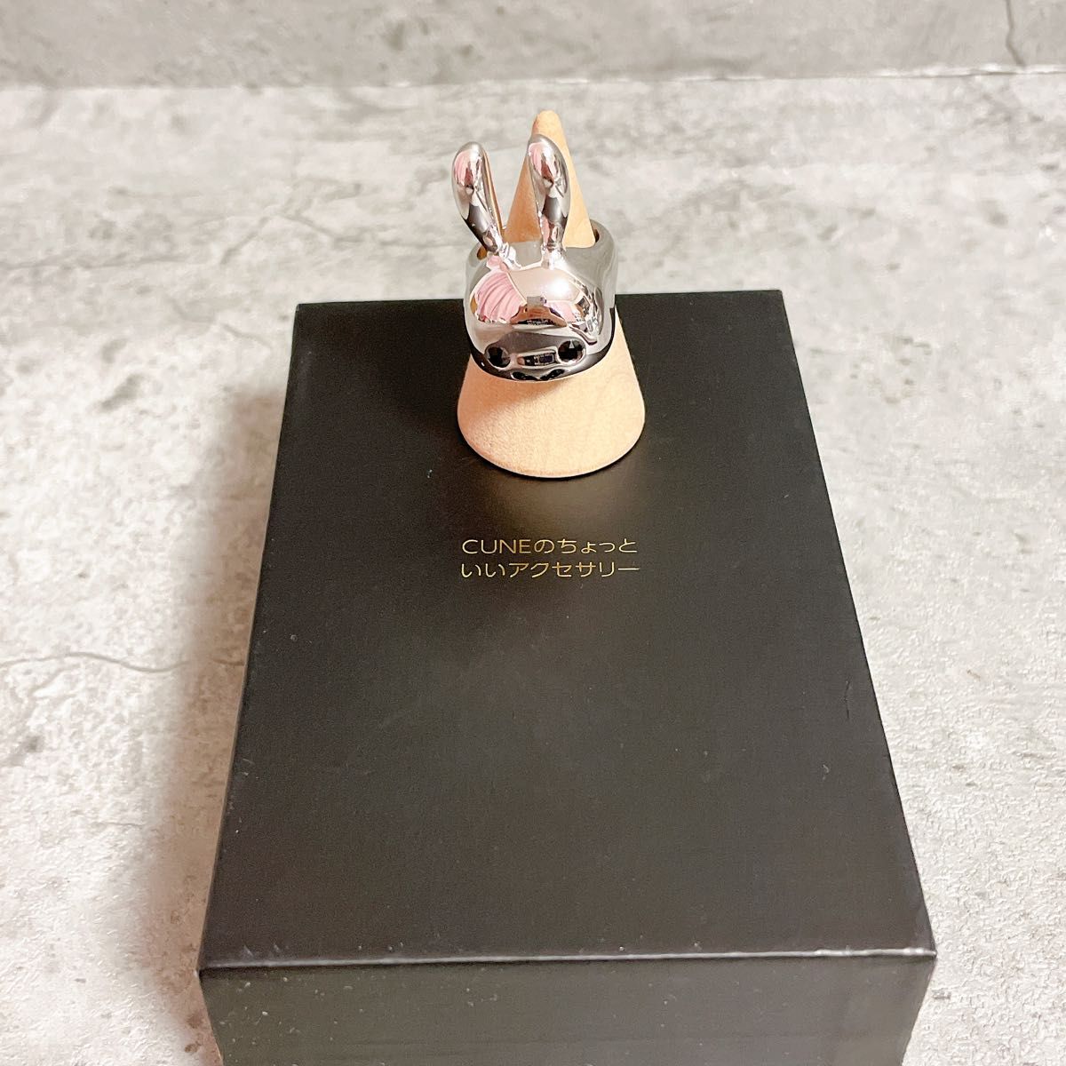希少 CUNE キューン うさぎ シルバー リング ラビット つるつる 希少 CUNE キューン うさぎ シルバー リング ラビット つるつる